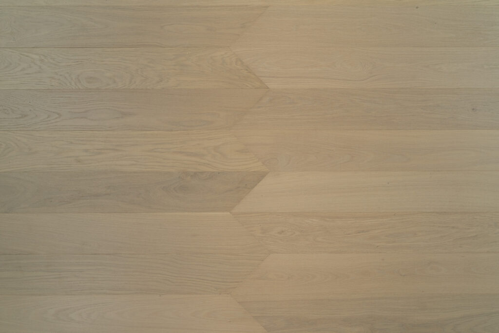 Oak Turin Chevron: Elegant Pattern Hardwoods